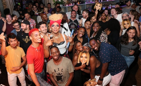 bey aug - Sidetrack Chicago